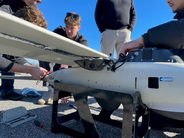 Bloodhound & ViDAR testing on VXE-30 | NAVAIR