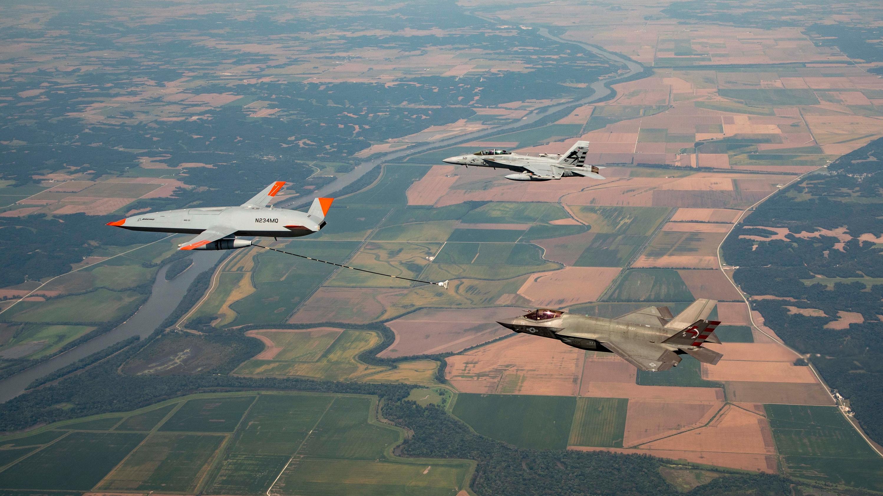 MQ-25 conducts first air-to-air refueling with F-35C | NAVAIR